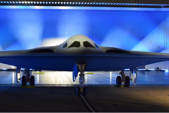 美高调公开B-21新型轰炸机，意在威慑和警告对手_军事频道_中华网