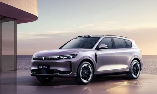 20万SUV混战打响，星纪元ET放大招，理想L6还能稳坐第一吗？_新闻看看