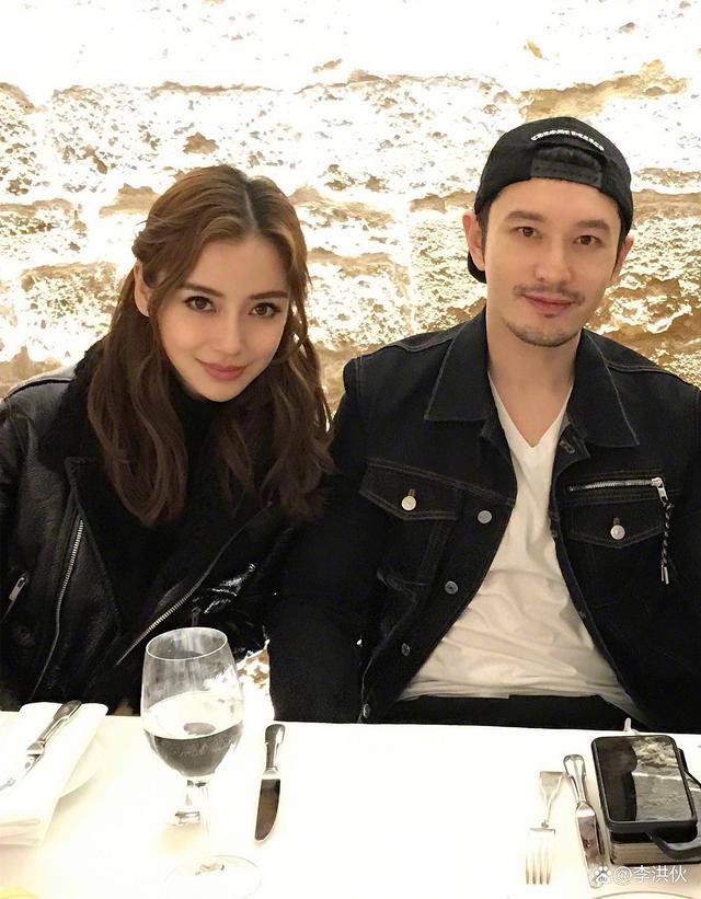 黄晓明陪完前妻陪女友,新欢旧爱用一张脸,处境却冰火两重天吧!新闻频道中华网